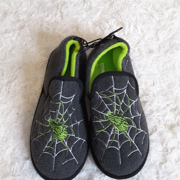 Shoes | Gray Green Spider Slippers Slip On Style New | Poshmark